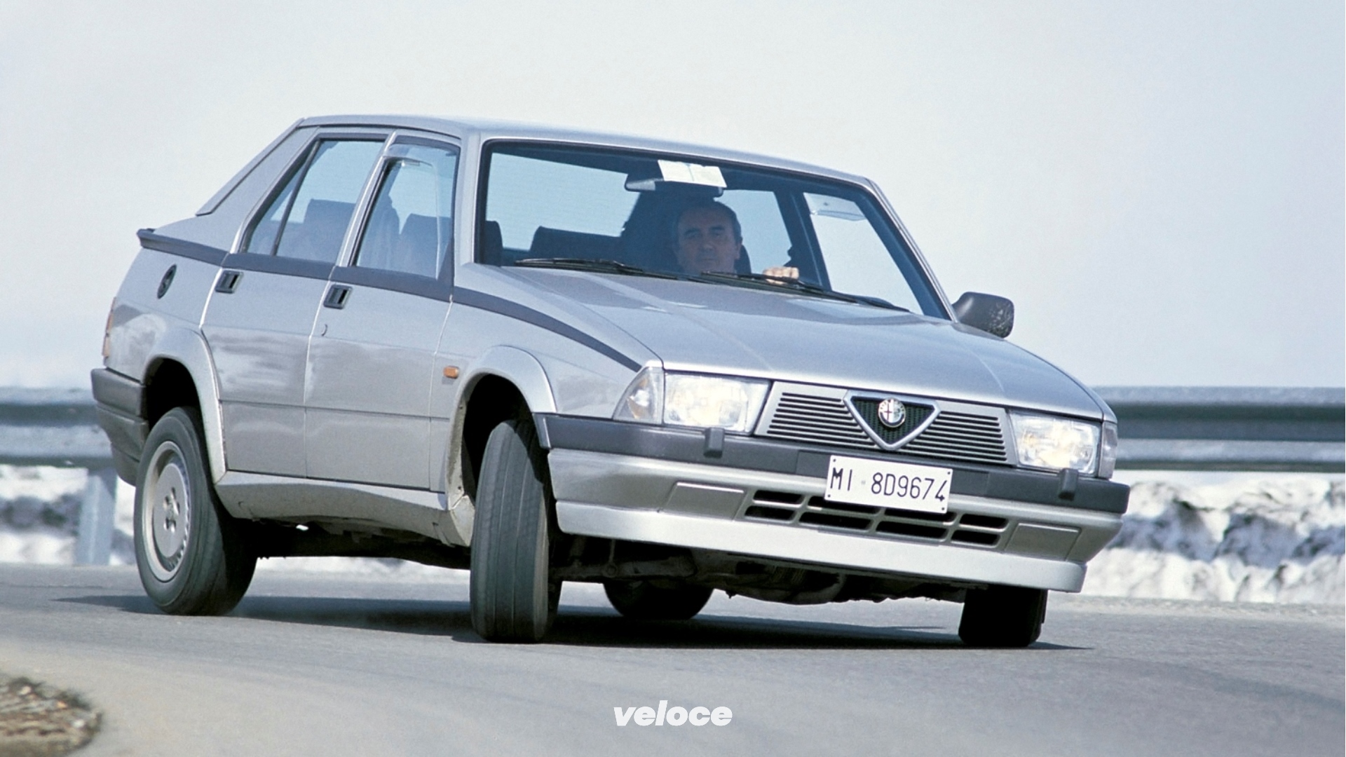 Alfa Romeo 75, il regalo più bello - Veloce