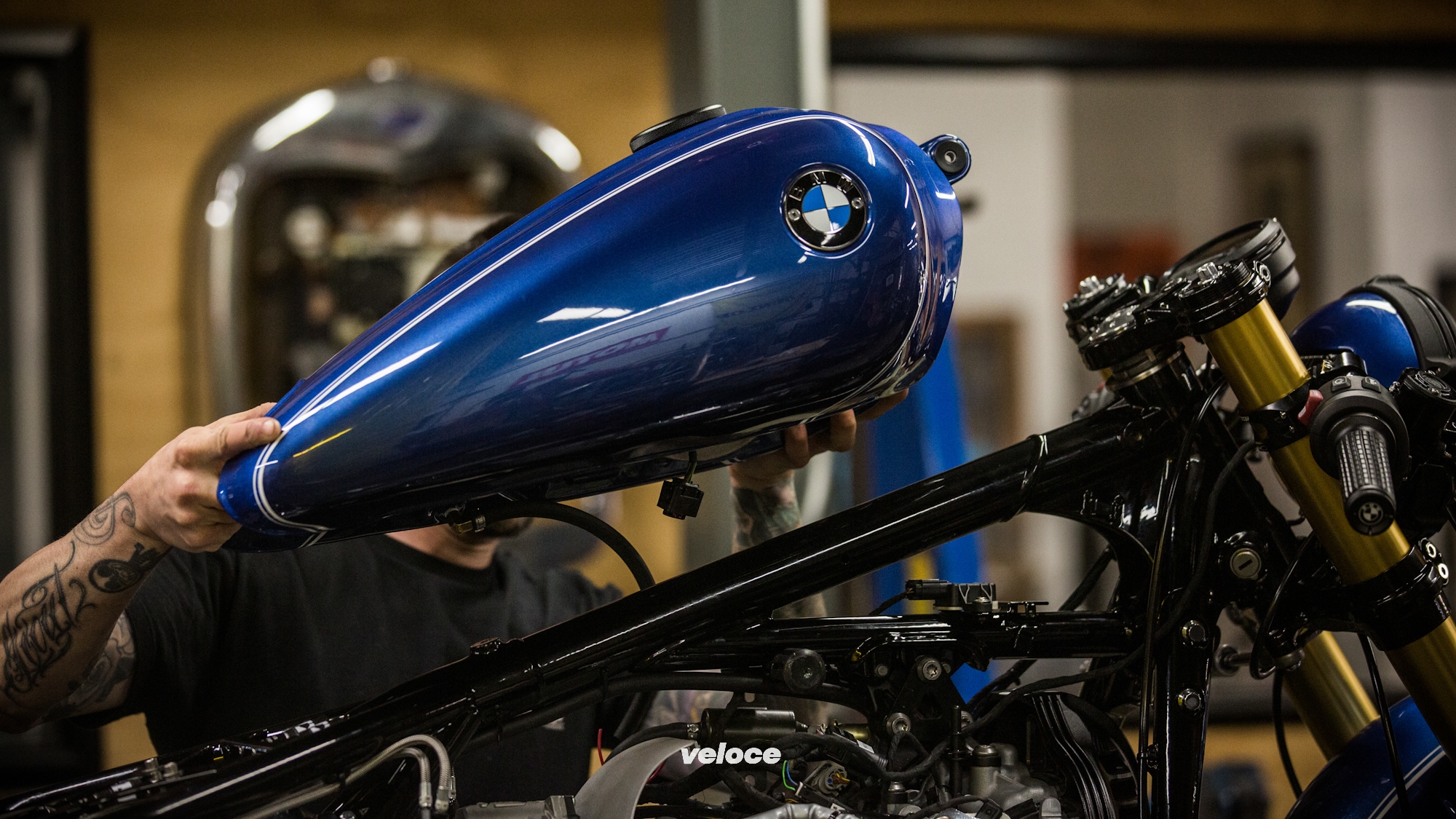 BMW R 18: più boxer (e custom) per tutti - Veloce