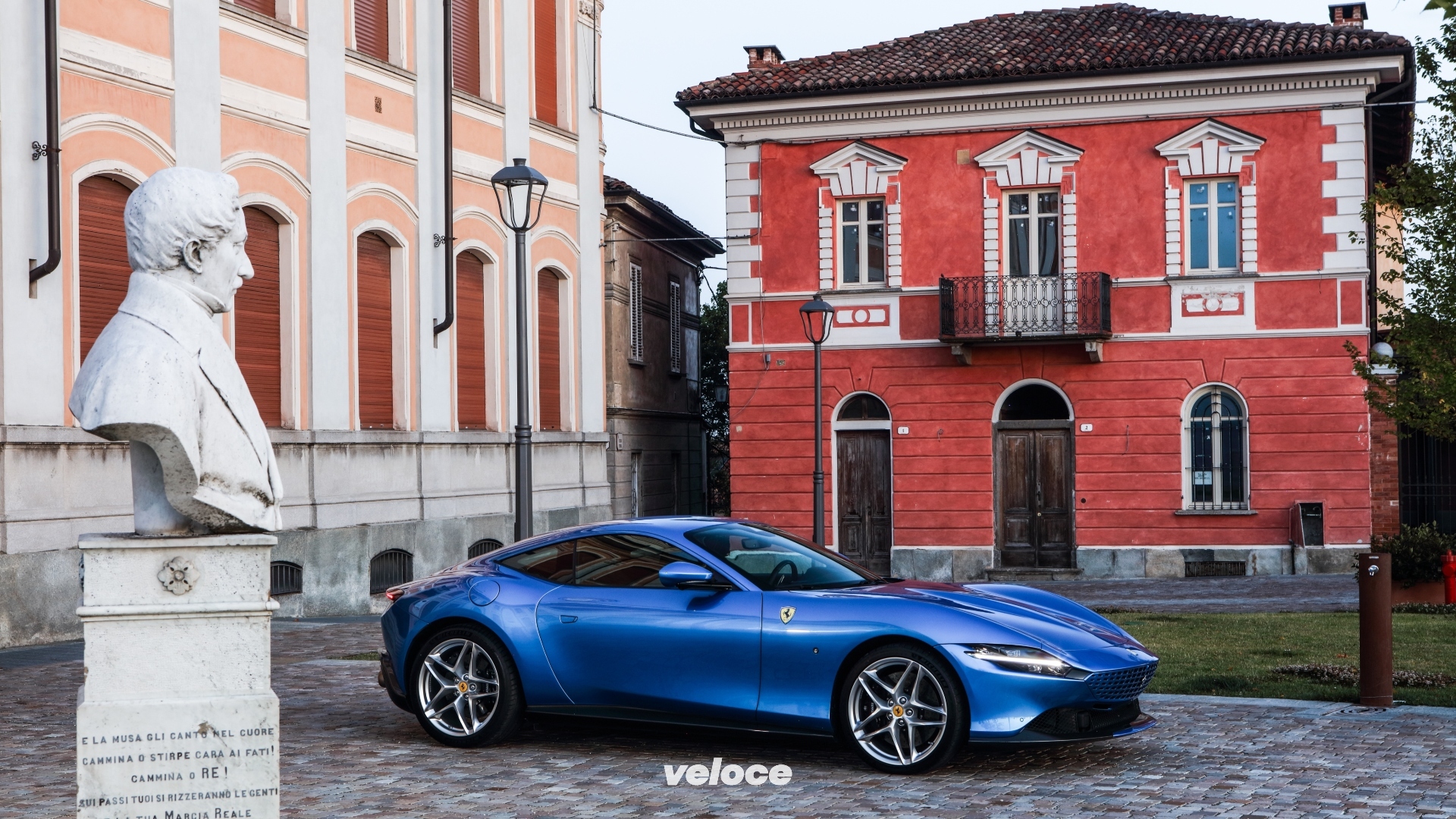 Listino Ferrari Roma - prezzo - scheda tecnica - velocità - Veloce