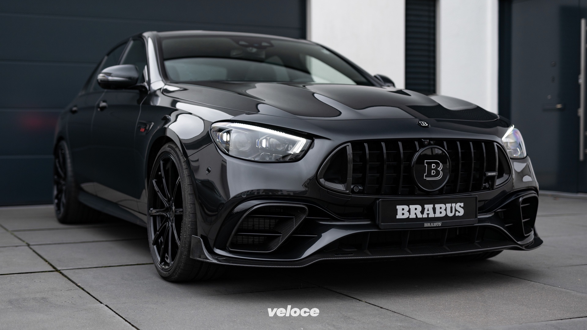 La Classe E di Brabus è un razzo sotto copertura - Veloce