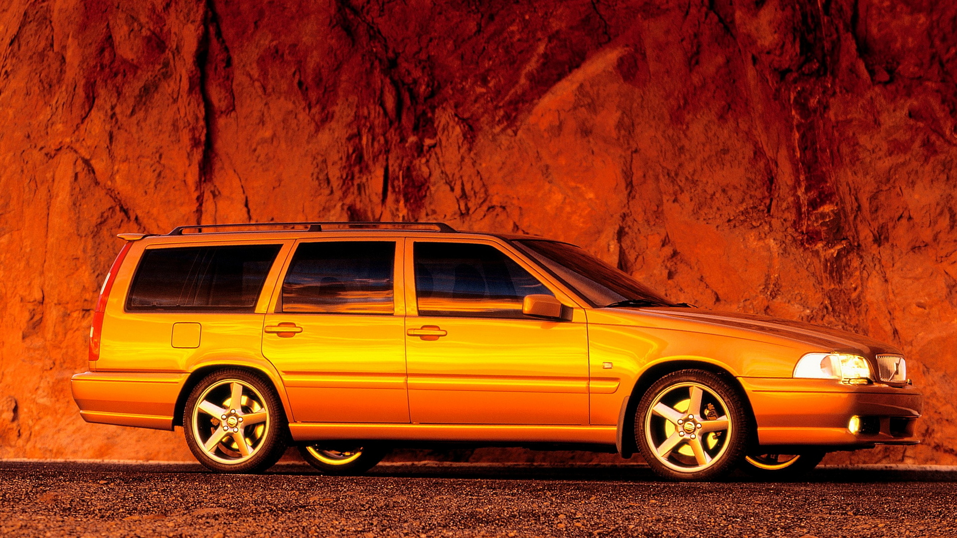 Volvo R: le station wagon con le ali - Veloce