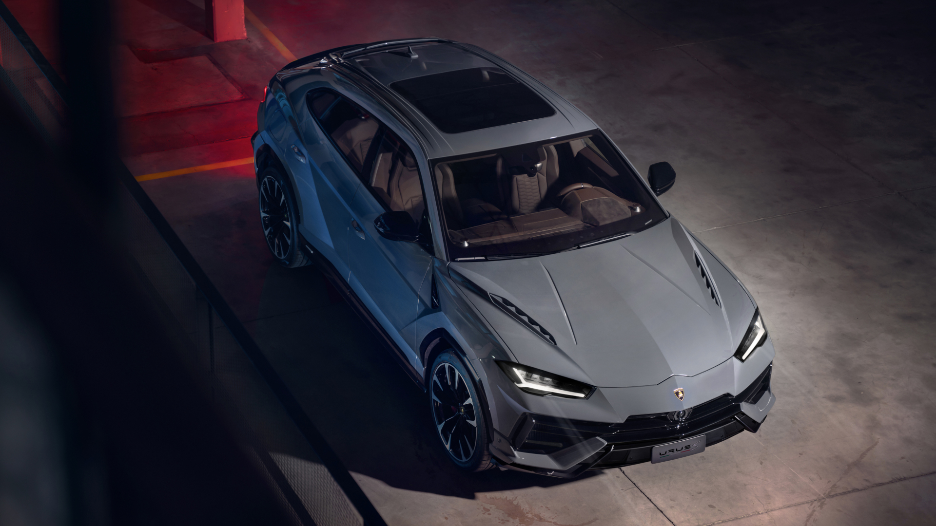 Lamborghini risponde a Ferrari con la Urus S - Veloce