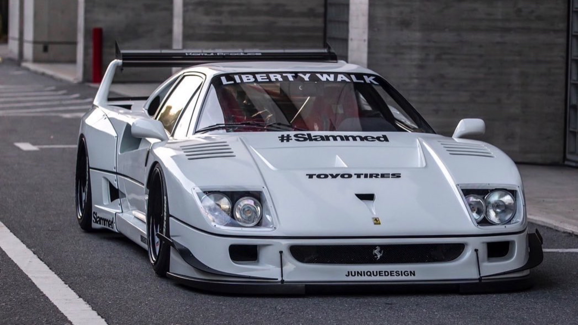 Ferrari F40 Liberty Walk. Estro o sacrilegio? - Veloce