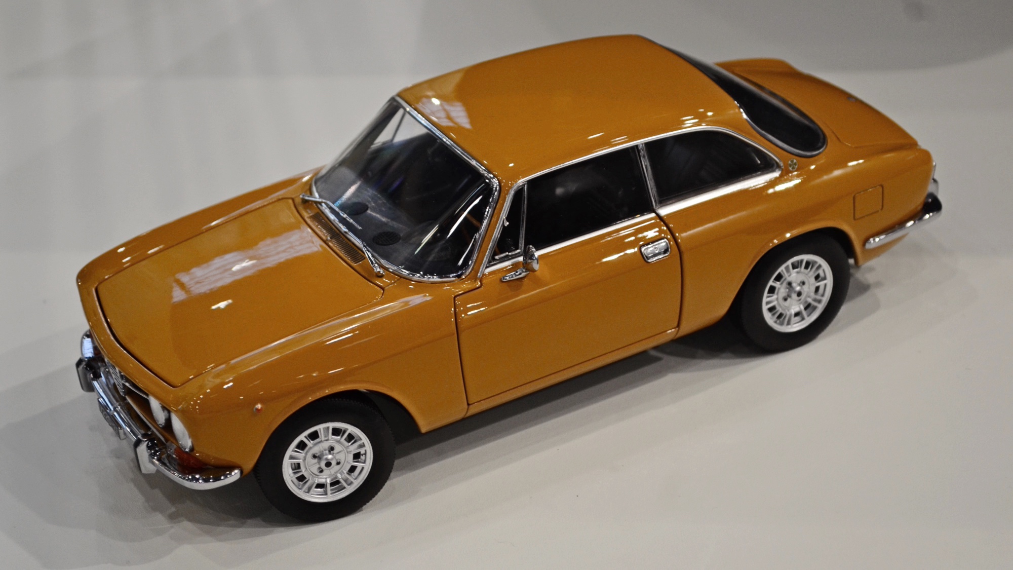 A Norimberga, le novità in miniatura delle auto italiane - Veloce