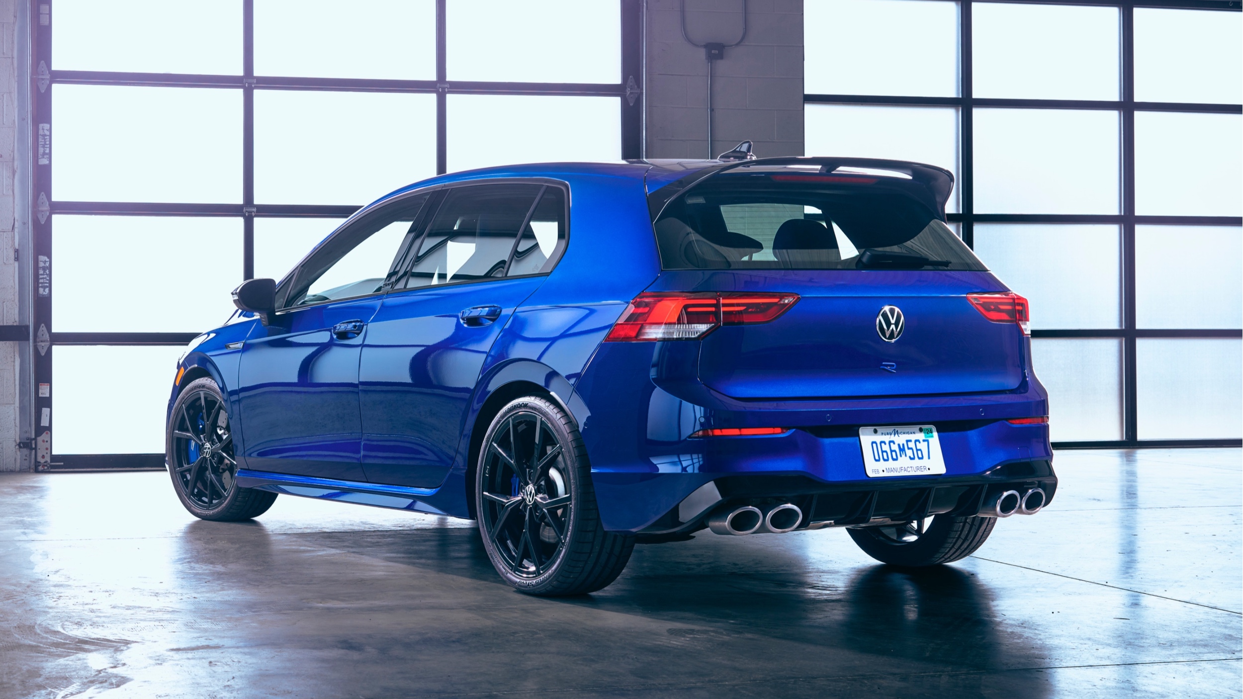 Listino Volkswagen Golf R - prezzo - scheda tecnica - velocità - Veloce
