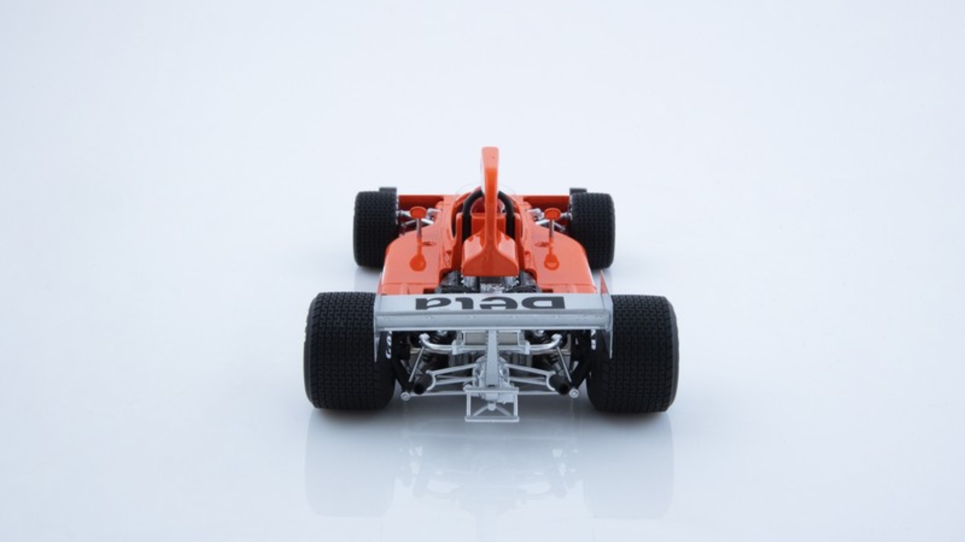 La March del Mago della pioggia... in scala 1/18 - Veloce