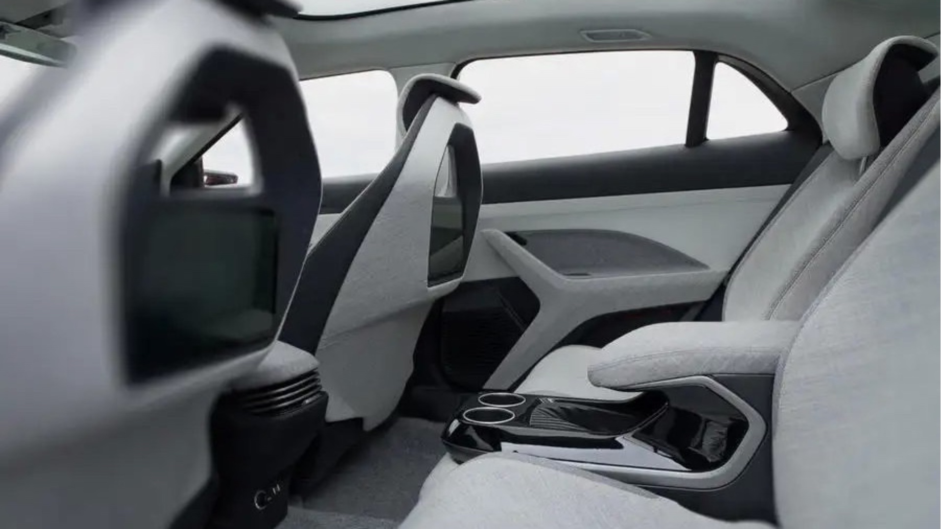 NEVS Emily GT: il ritorno elettrico della Saab? - Veloce