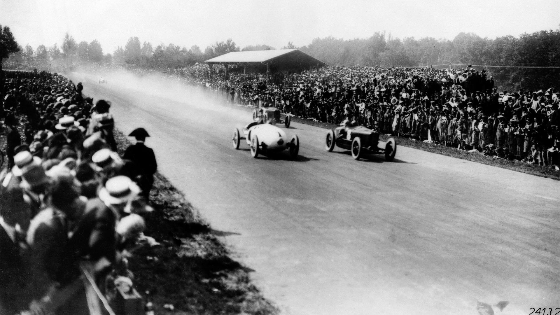 Benz RH 2 litri, la prima con il cuore al centro - Veloce