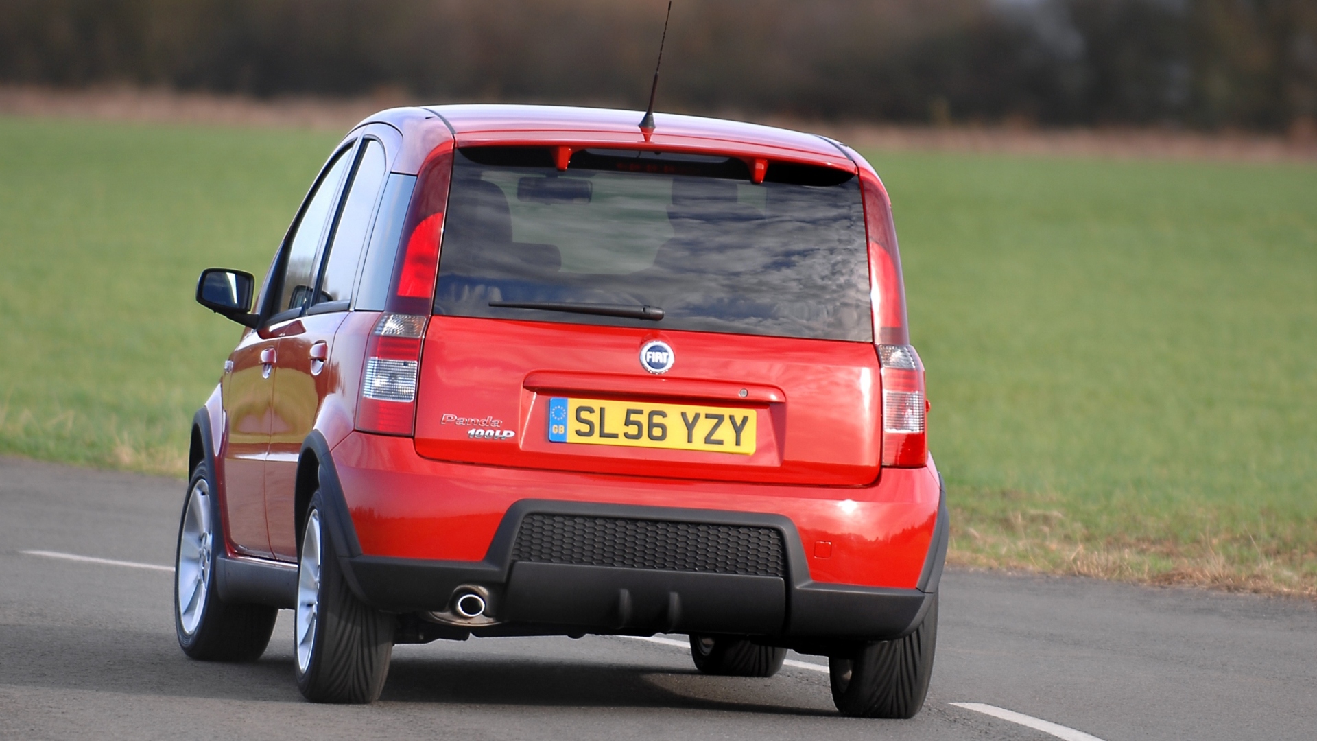 Listino Fiat Panda 100 HP - prezzo - scheda tecnica - velocità - Veloce