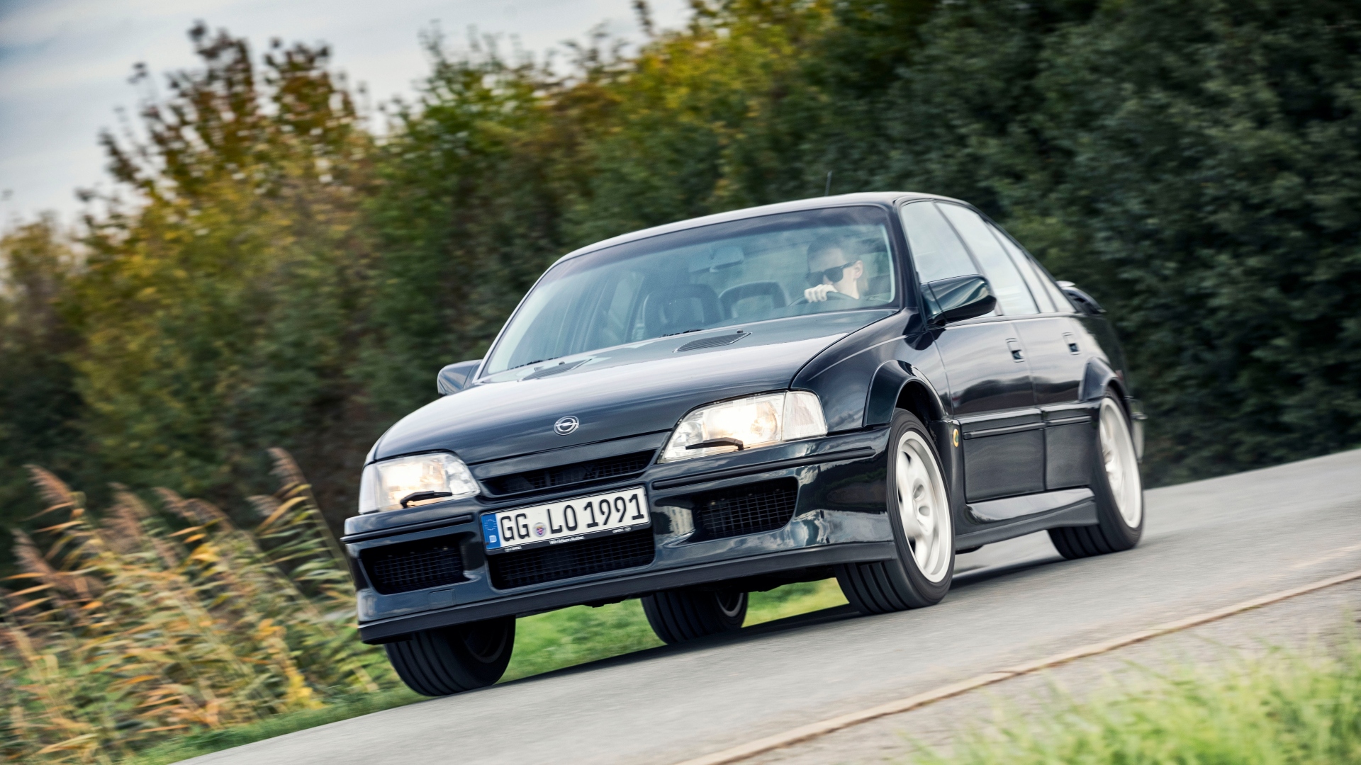 Listino Opel Omega Lotus - prezzo - scheda tecnica - velocità - Veloce