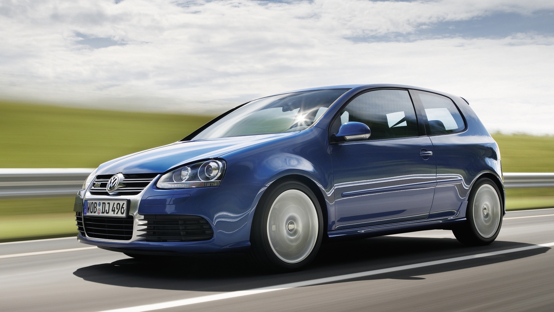 Listino Volkswagen Golf R32 - prezzo - scheda tecnica - velocità - Veloce