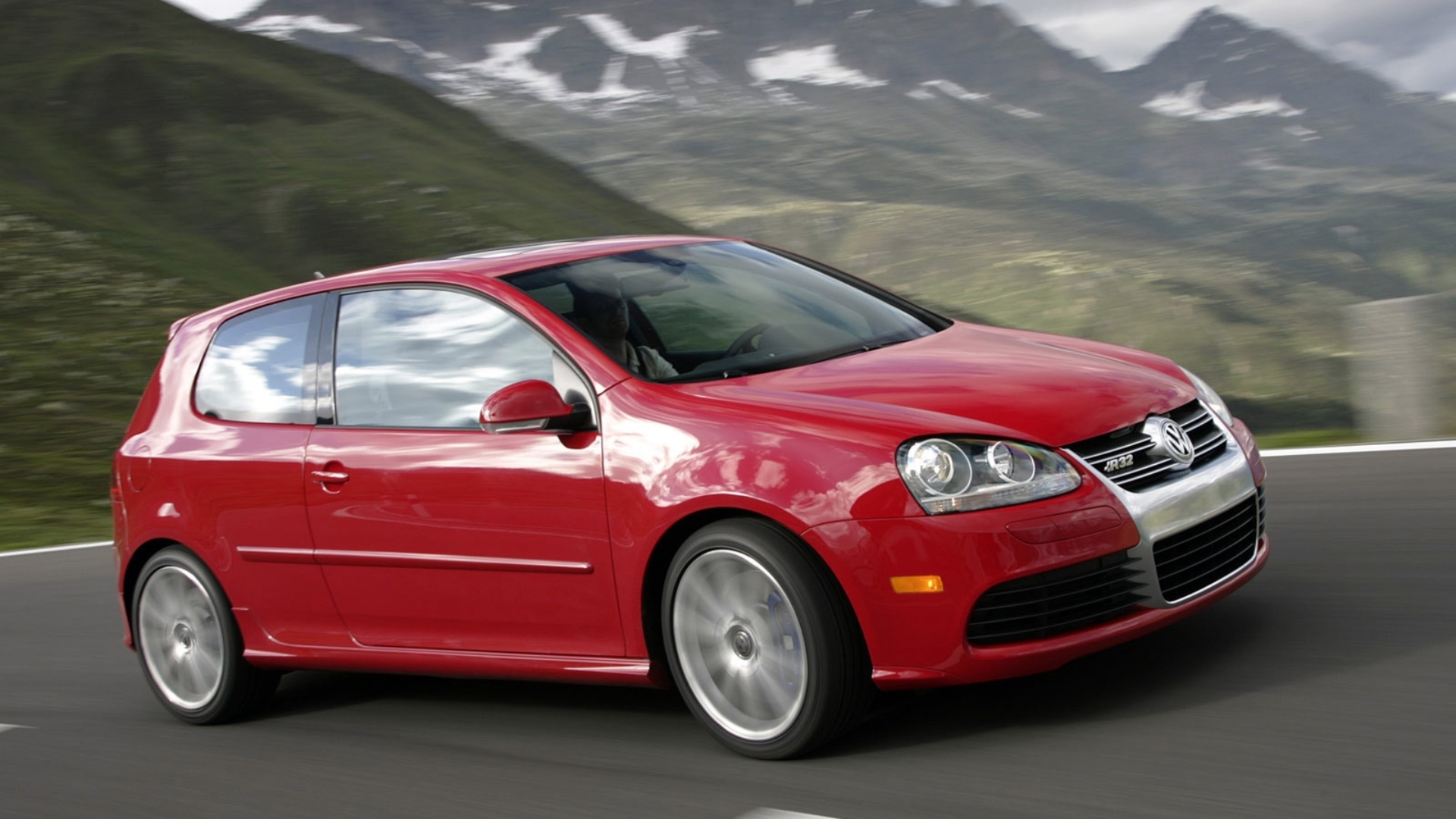 Listino Volkswagen Golf R32 - prezzo - scheda tecnica - velocità - Veloce