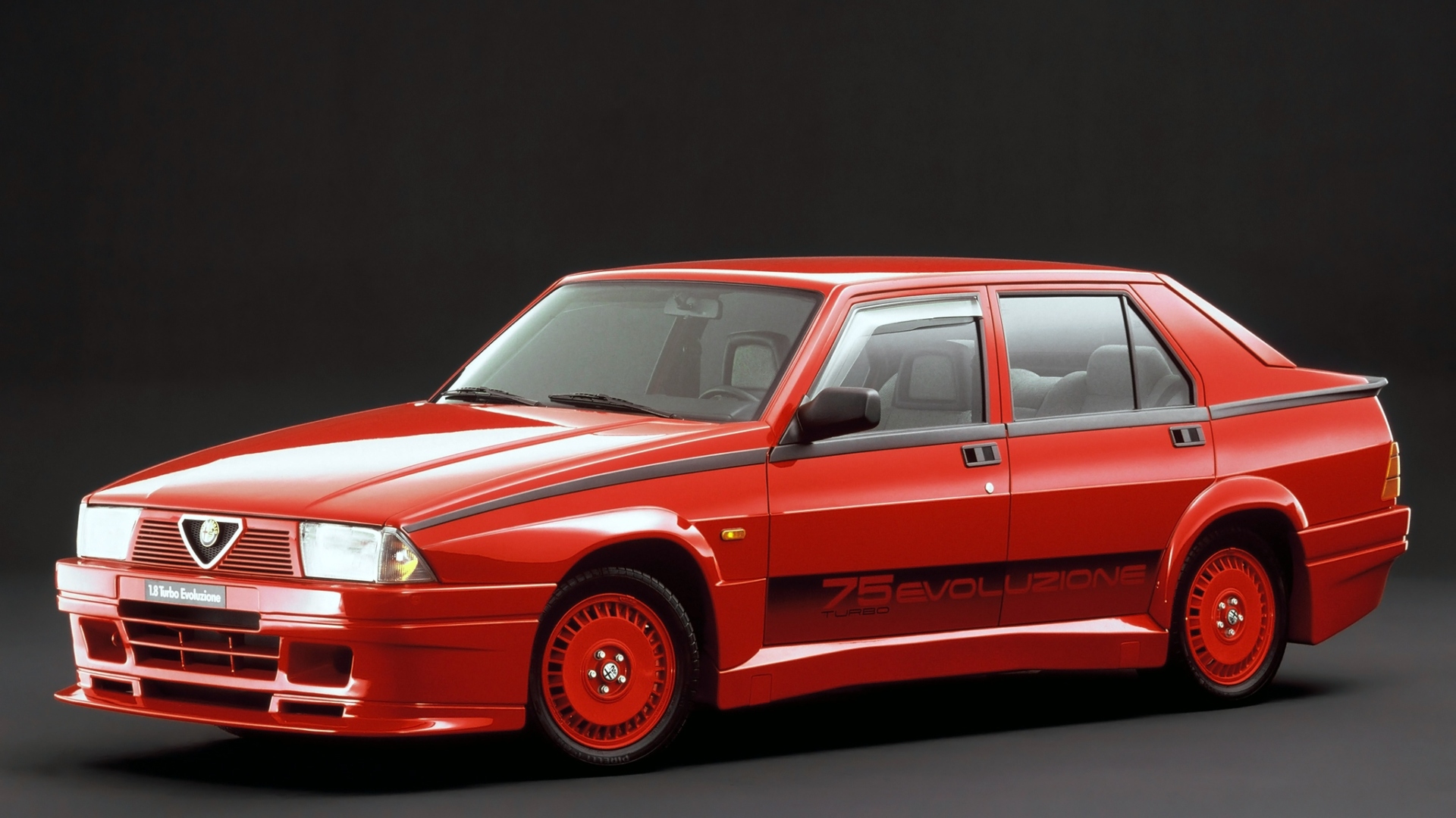 Listino Alfa Romeo 75 - prezzo - scheda tecnica - velocità - Veloce