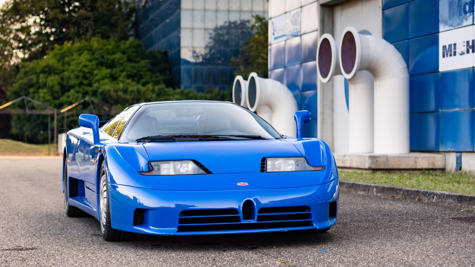 Listino Bugatti EB 110 - prezzo - scheda tecnica - velocità - Veloce