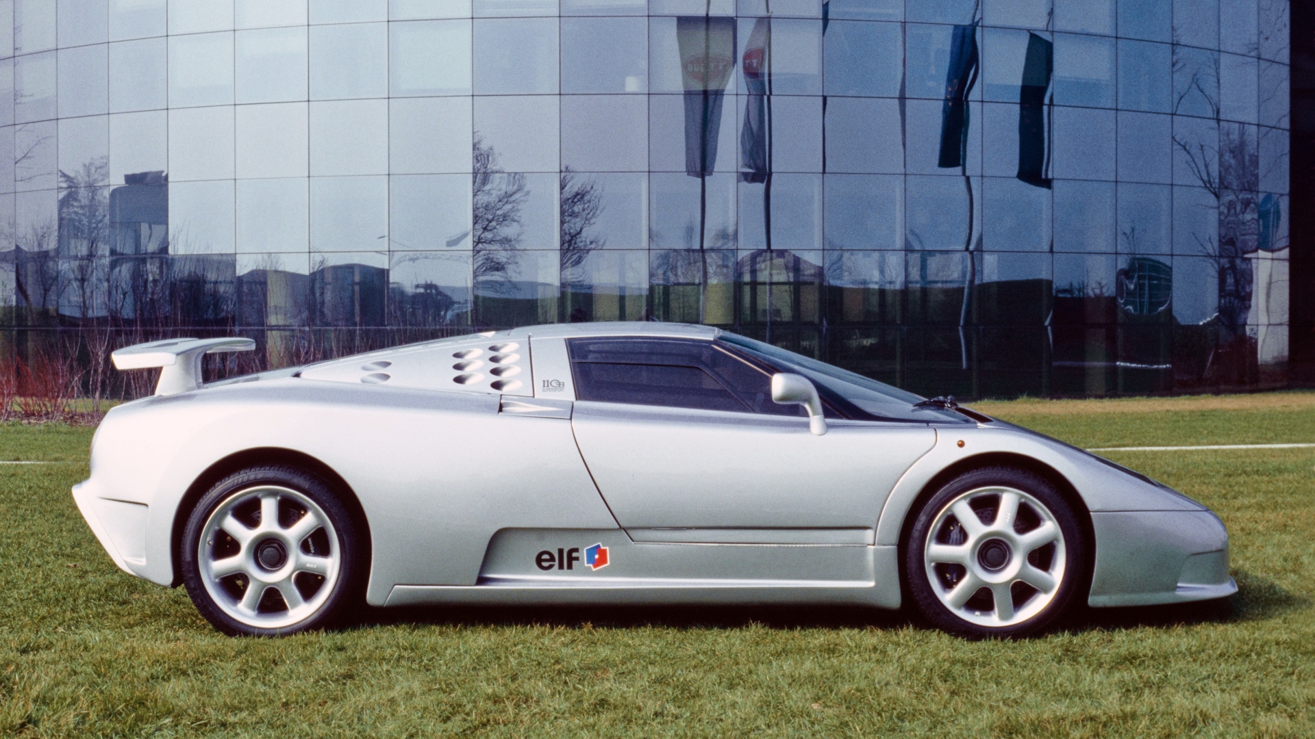 Listino Bugatti EB 110 - prezzo - scheda tecnica - velocità - Veloce