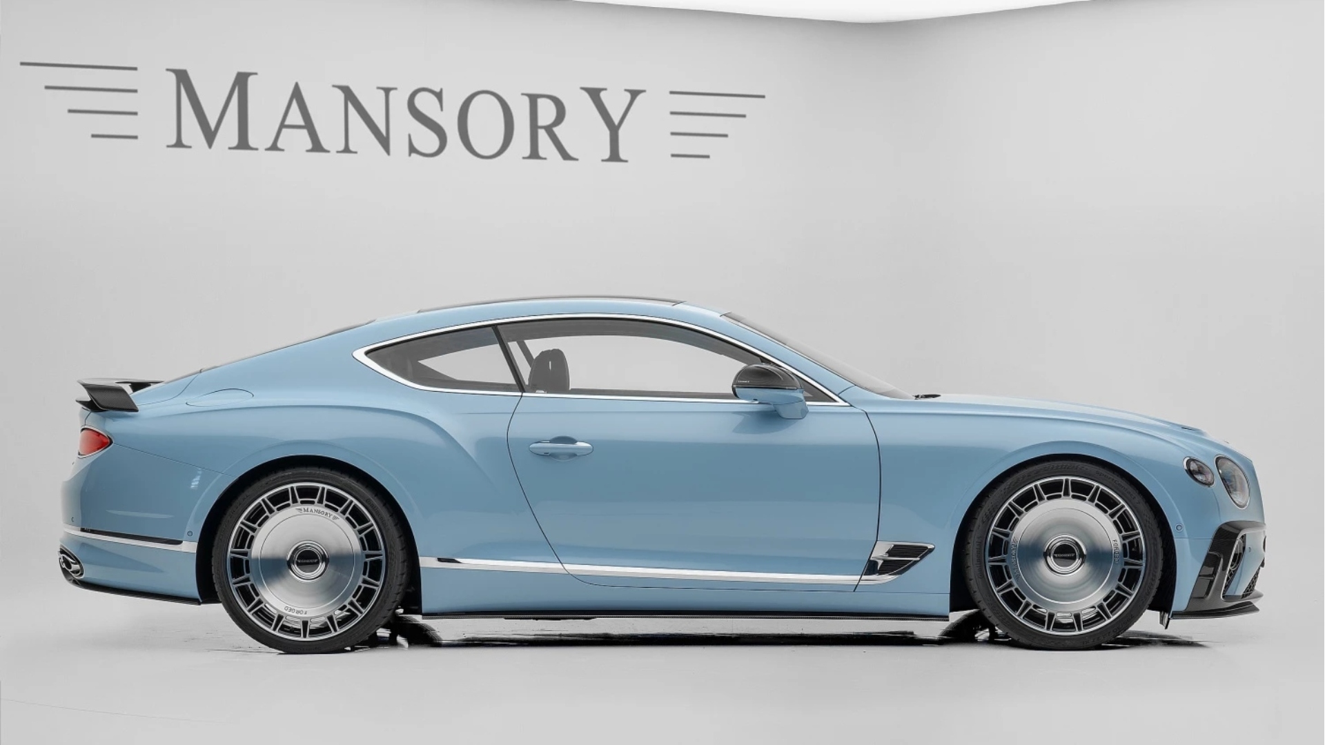 Mansory, un tuner con una "bella" faccia tosta - Veloce