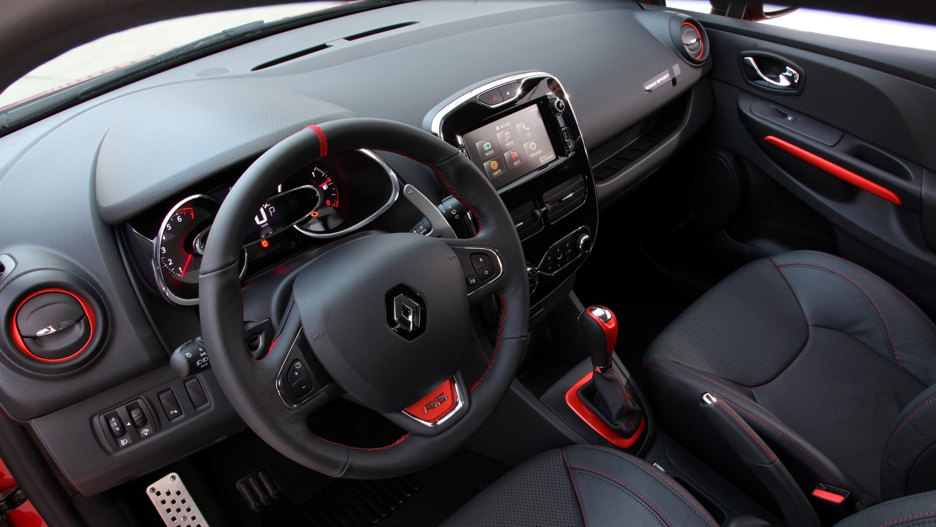 Listino Renault Clio RS - prezzo - scheda tecnica - velocità - Veloce