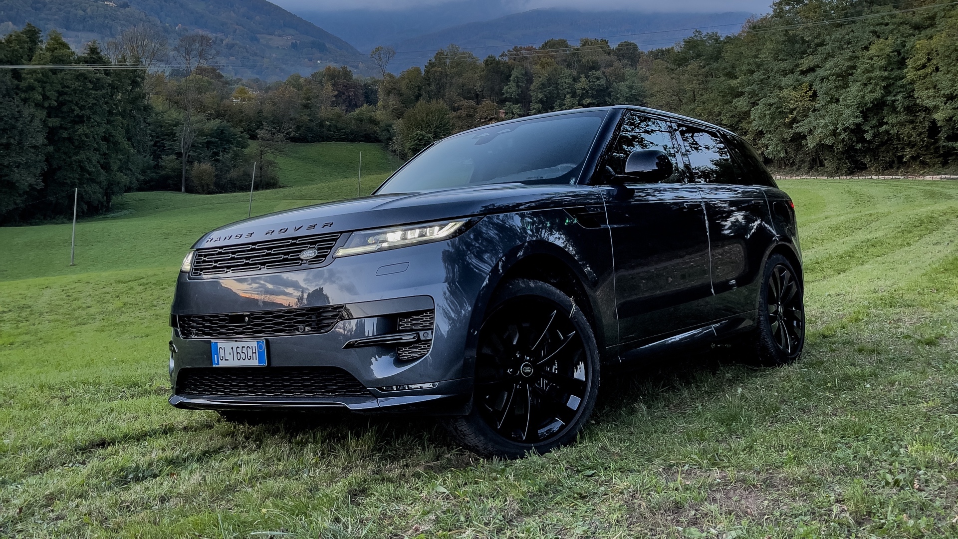Range Rover Sport: il fascino della regina - Veloce