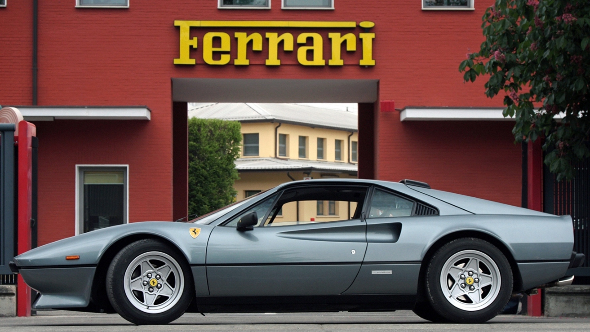 Listino Ferrari 308 GTB e GTS - prezzo - scheda tecnica - velocità - Veloce