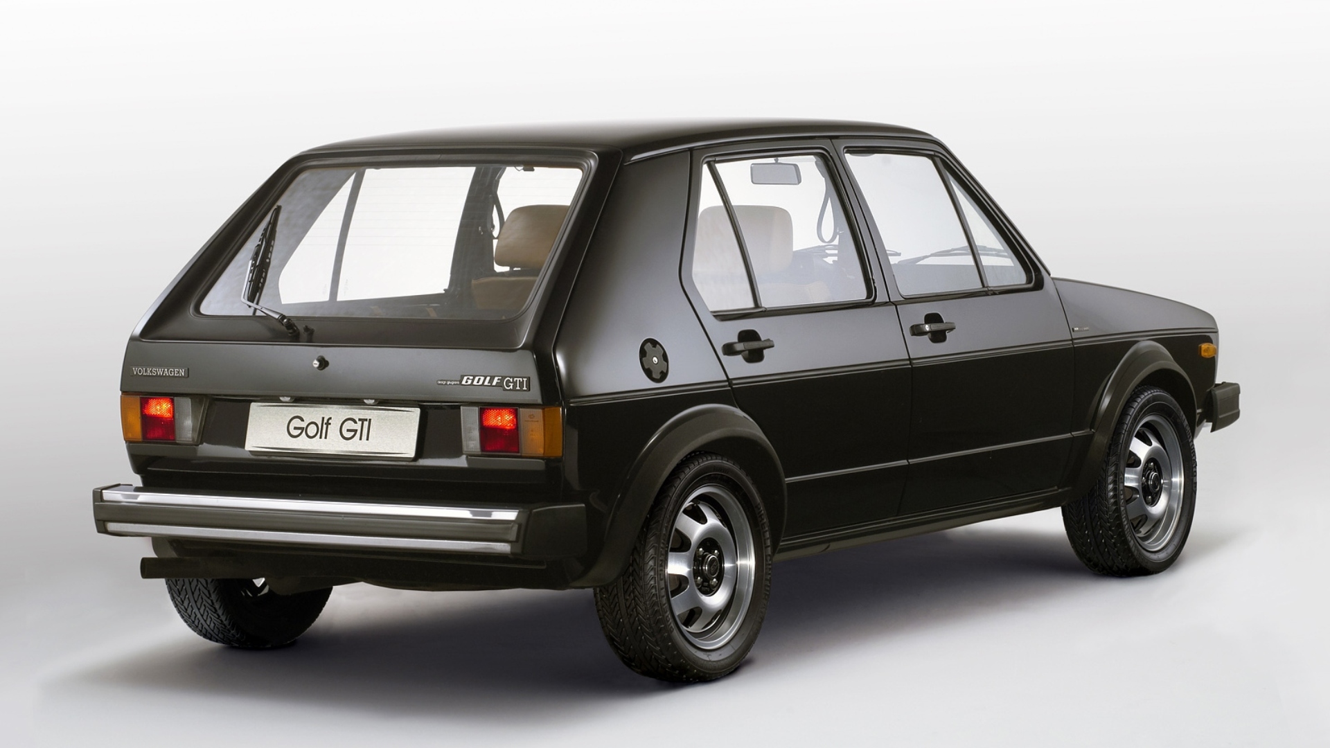 Listino Volkswagen Golf GTI Mk1 - prezzo - scheda tecnica - velocità ...