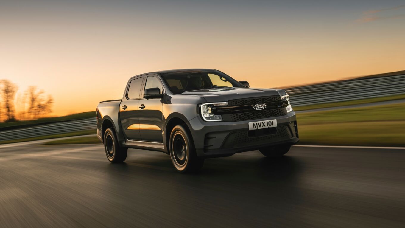 Ford Ranger MS-RT, ama "stancarsi" con stile - Veloce