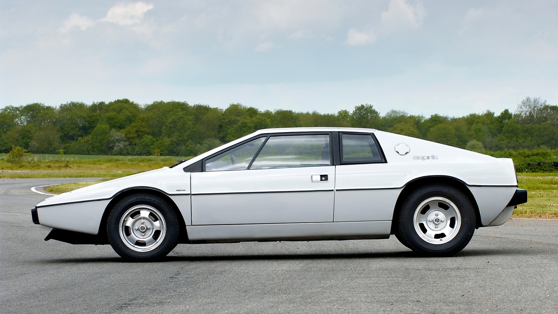 Listino Lotus Esprit - prezzo - scheda tecnica - velocità - Veloce
