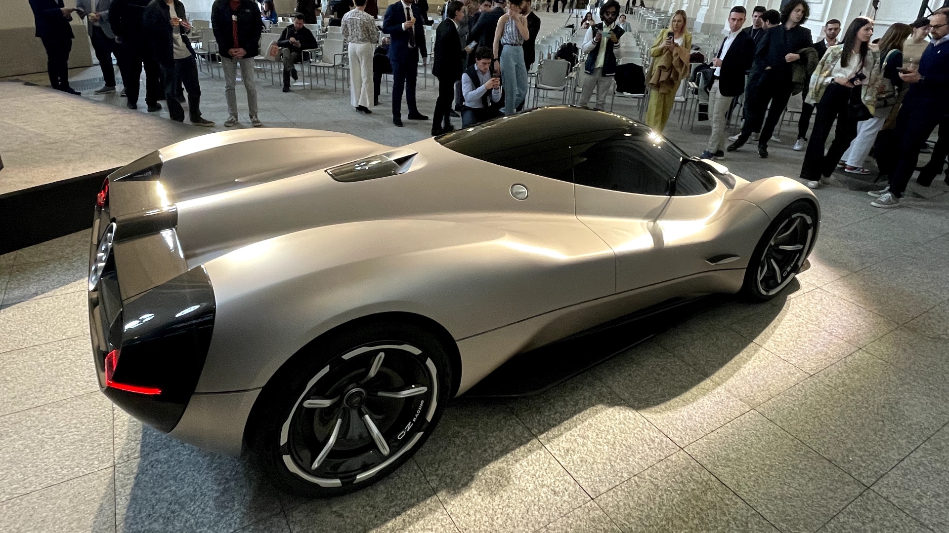 Pagani Alisea, la Zonda dei prossimi 25 anni - Veloce