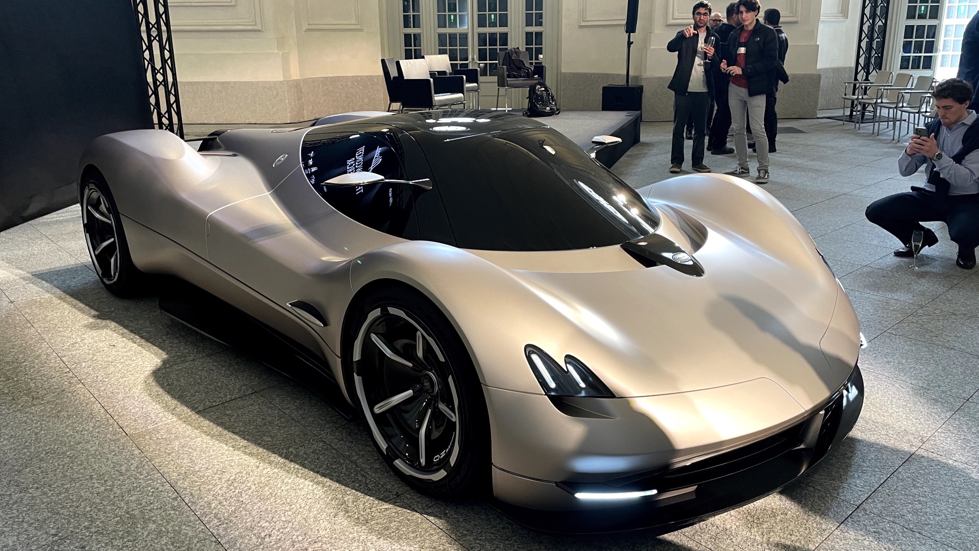 Pagani Alisea, la Zonda dei prossimi 25 anni - Veloce