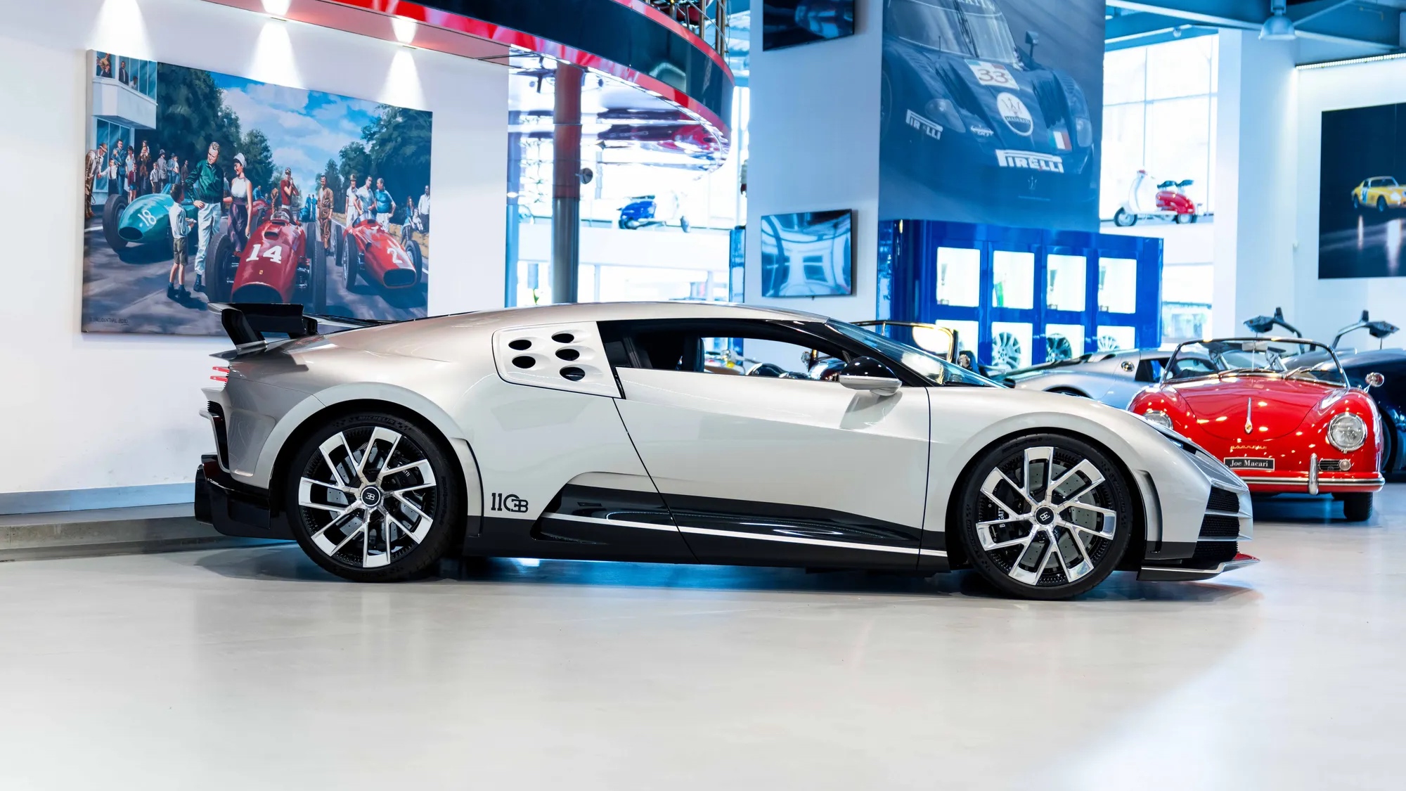 Una Bugatti Centodieci con molti chilometri è in vendita - Veloce