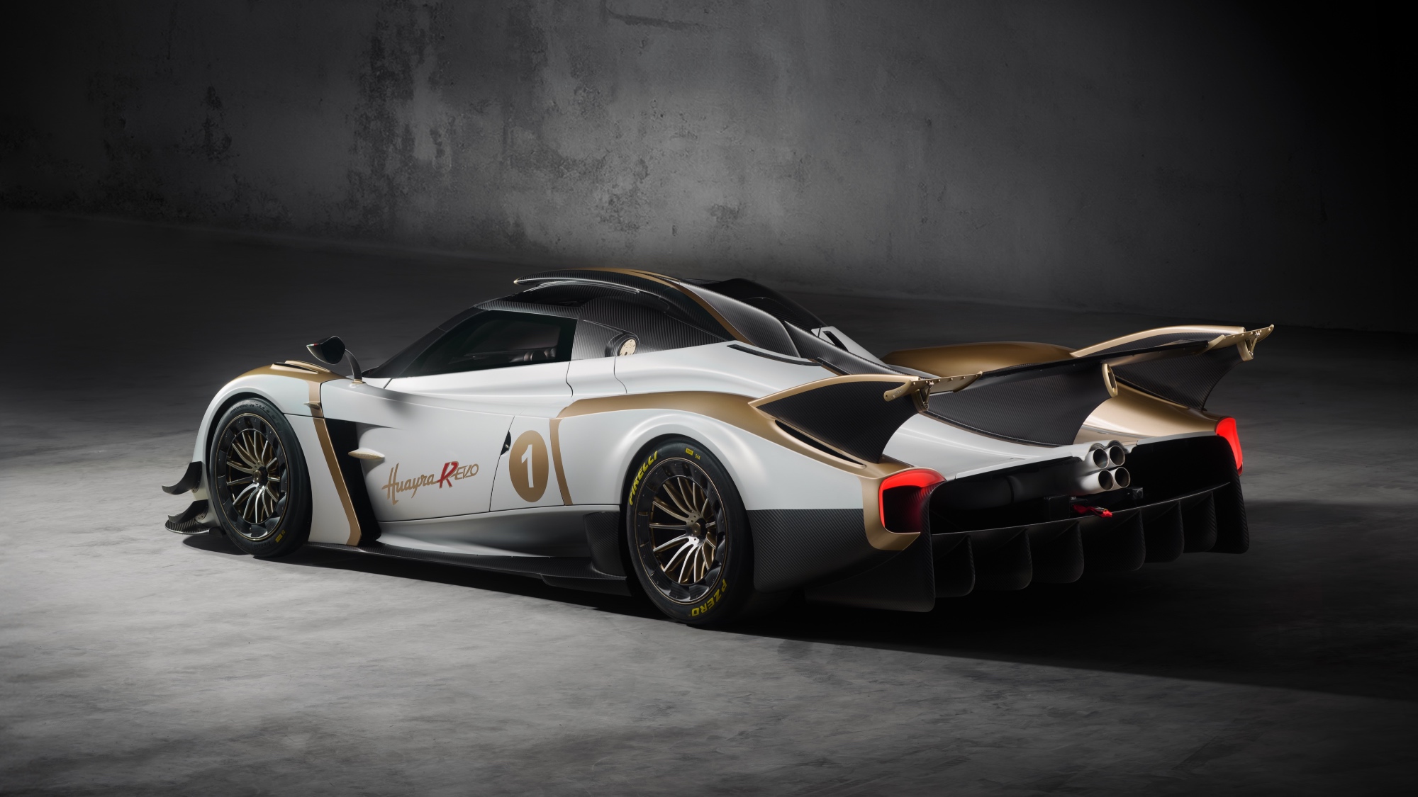 Pagani Huayra R Evo, Hypercar Da 900 Cv, Scheda Tecnica – BYAMJ