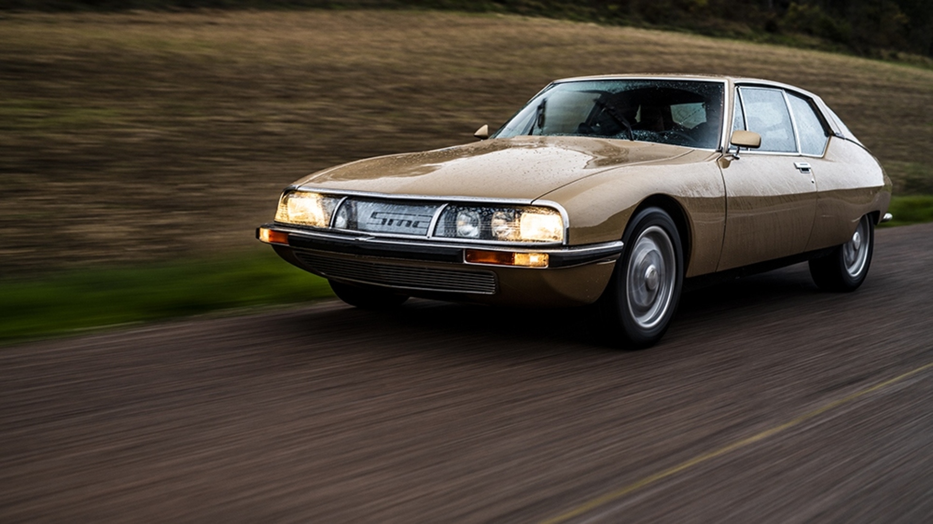 Citroën SM: il restomod (di classe) che non ti aspetti - Veloce