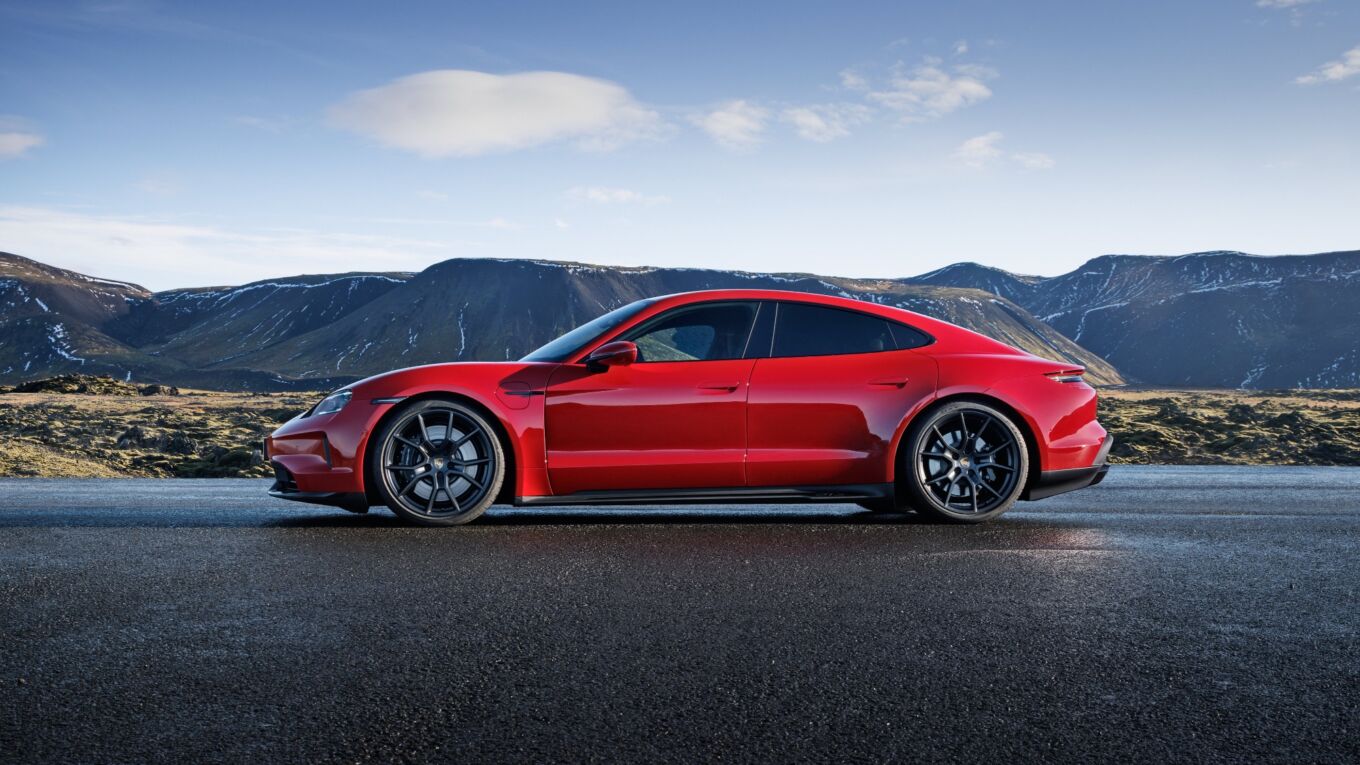 Porsche GTS: con la Taycan arriva la scossa - Veloce