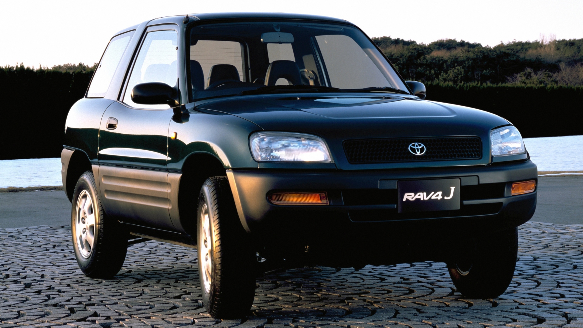 Listino Toyota Rav4 1ª serie - prezzo - scheda tecnica - velocità - Veloce