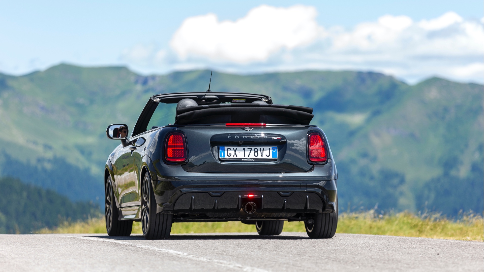 Mini JCW Cabrio: più stilosa o grintosa? - Veloce